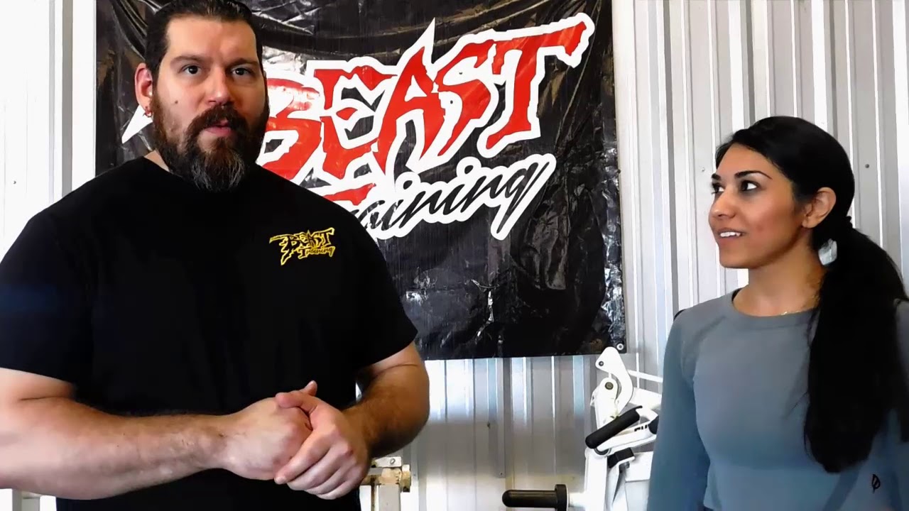 Squat Day: Beast Training - YouTube