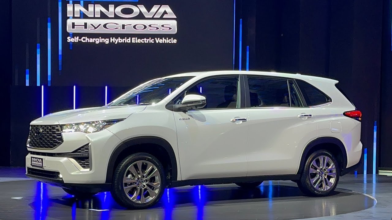 New Toyota Innova Hycross 2023 - Luxury MPV || Full Feature Review ...