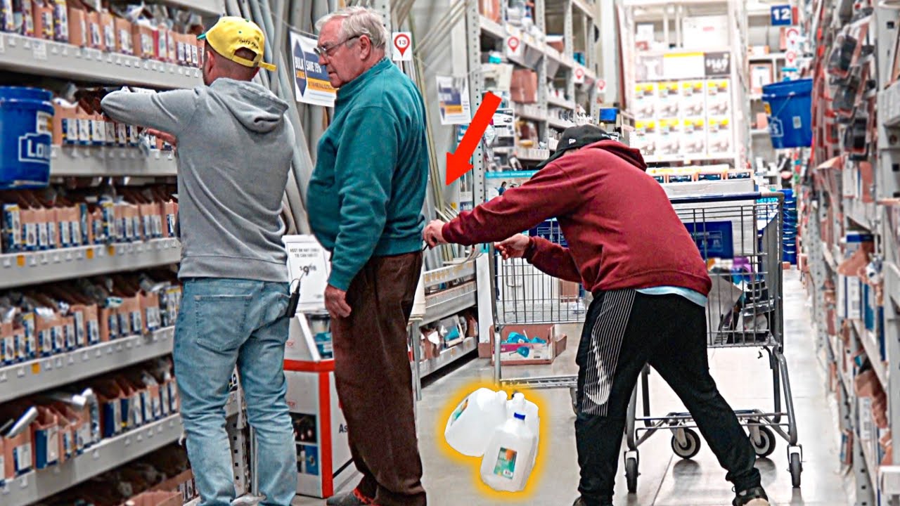 Clipping Jugs on Strangers PRANK!!! - YouTube