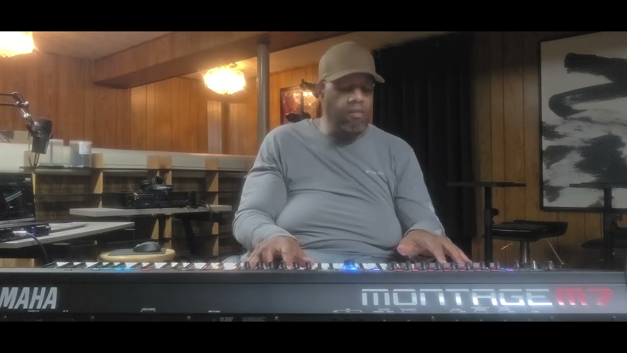 "What Can I Do" (Danniebelle Hall) performed by Darius Witherspoon (9/4 ...