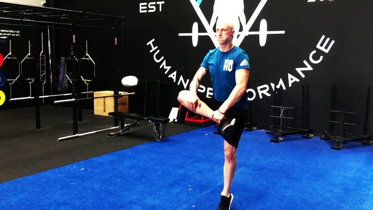 Leg cradle walk - YouTube