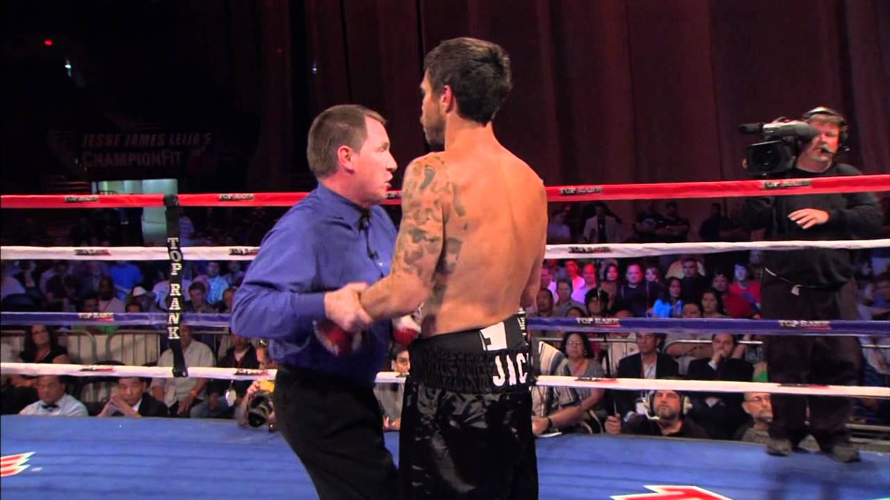 Kelly Pavlik vs Aaron Jaco 720 HD - YouTube