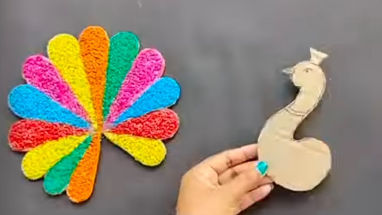 DIY Beautiful Peacock Craft Ideas 🦚 / Reuse Cardboard to make ...