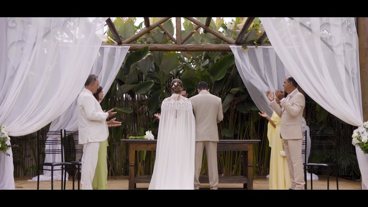 Wedding Film Final - Ceci & Lucas.mp4 - YouTube