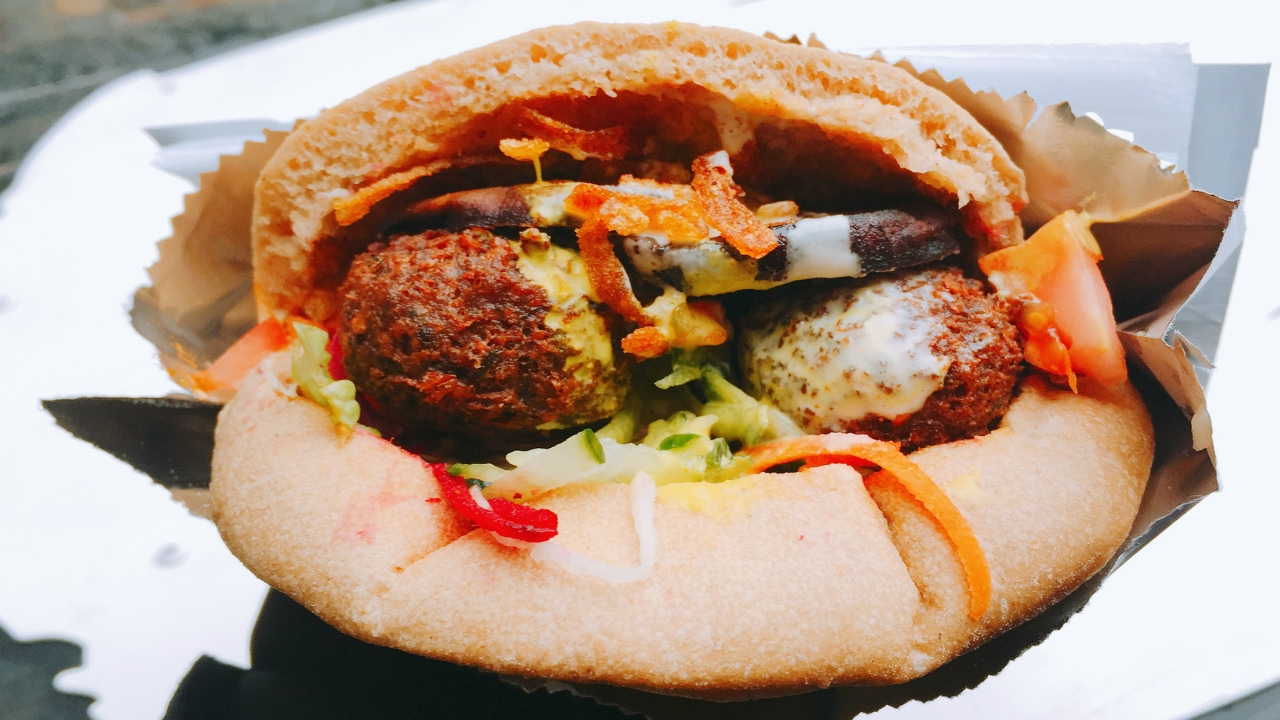 London's Best Falafels at Magic Falafel - YouTube