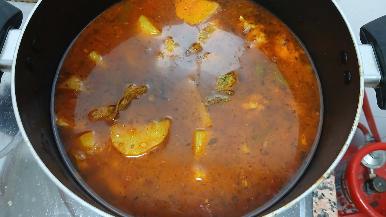 Punjab Famous Chicken Aloo Shorba With White Zeera Rice Recipe - YouTube