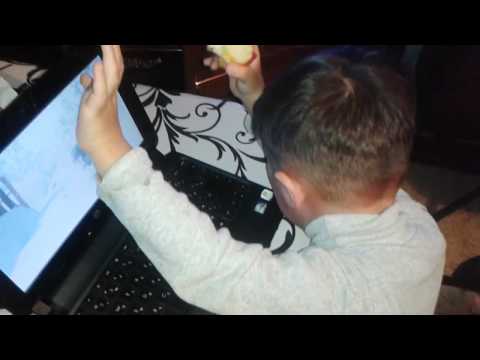 Maşanin dişi ağrayır deyə ağlayan uşaq