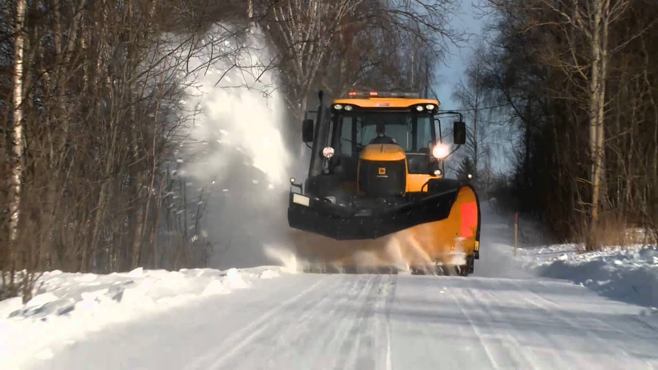 Fastrac - Snow Plough - English - YouTube