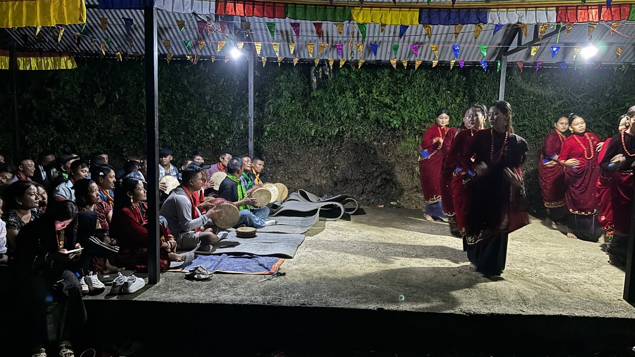 Gurung Chudka Song&Dance/Vlogs - YouTube