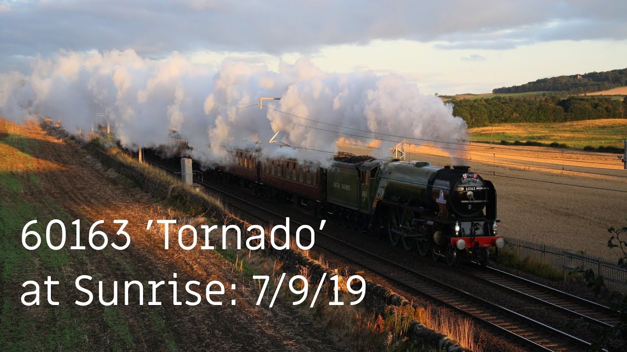 Tornado at Sunrise | 60163 5Z60 passing Park Farm, Linlithgow: 07/09/19 ...