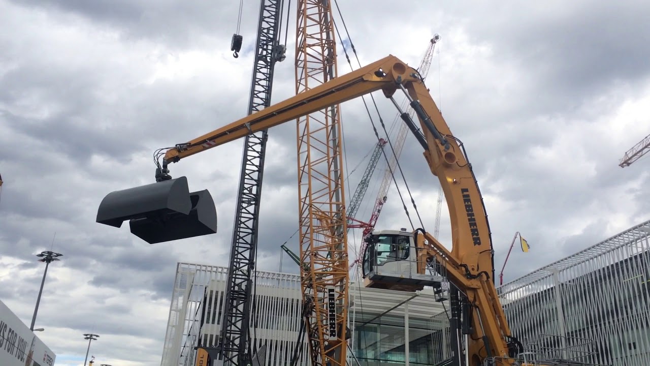 Brand New Liebherr LH110 Port Demo And Specs - Bauma Expo 2016 - YouTube