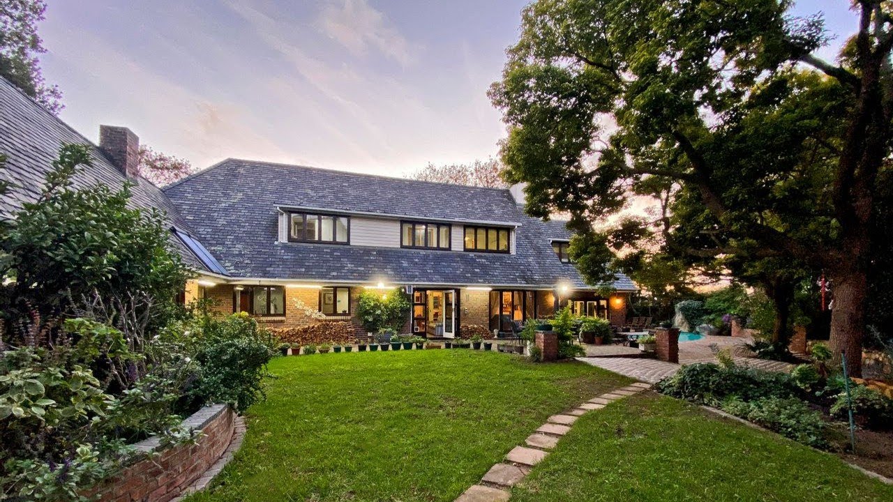 Rosebank | House Tour - Gracious Family Home Within Walking Distance of ...