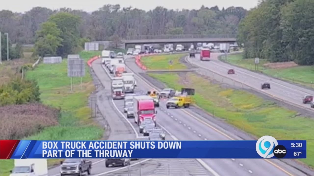 Box truck accident shuts down part of the Thruway - YouTube