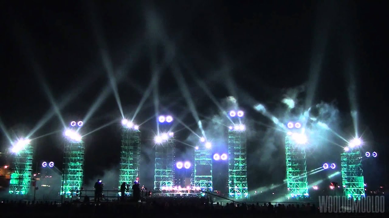 Jean Michel Jarre - Live à Monaco - Part 3/11 - YouTube Music