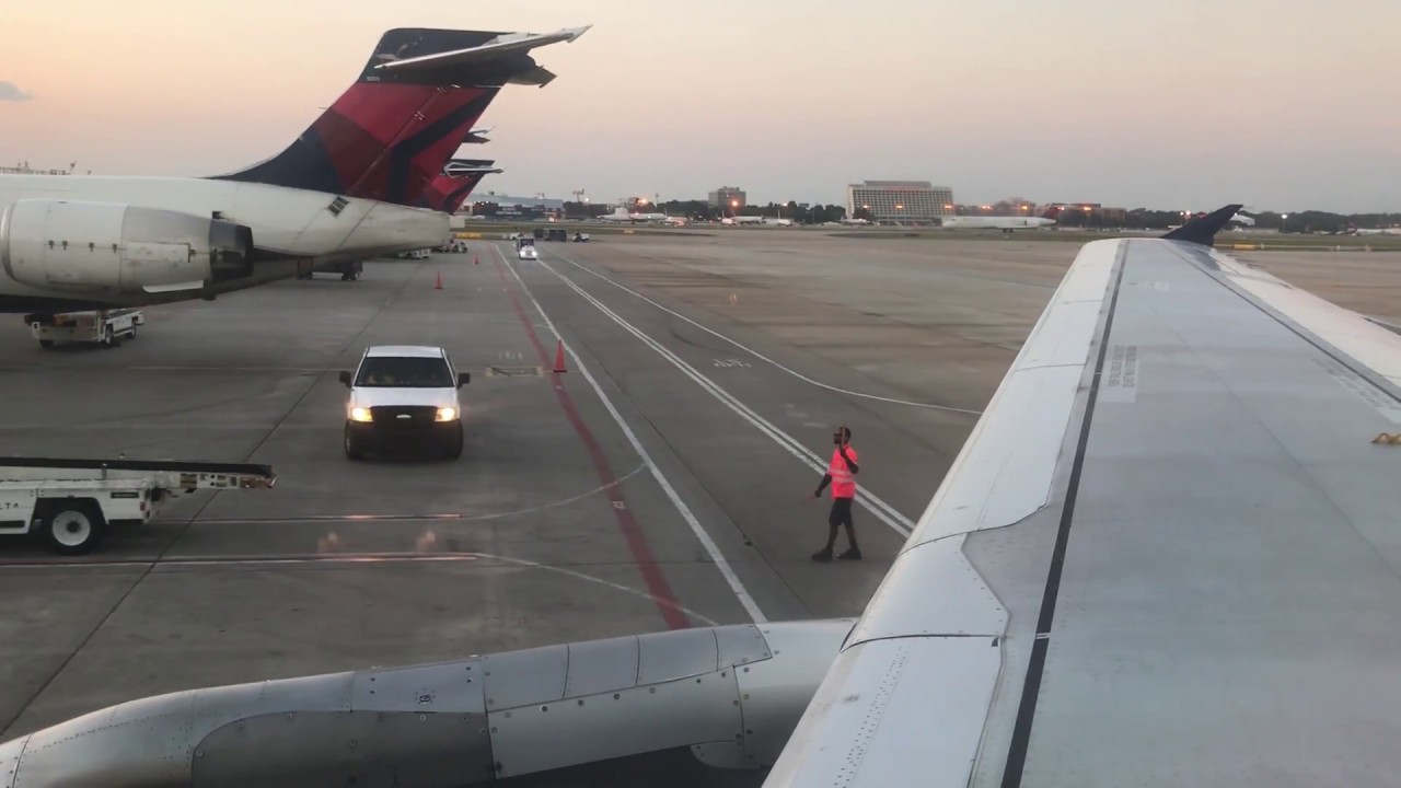 Delta A320 Sunset Landing at Atlanta ATL Hartsfield-Jackson Airport ...