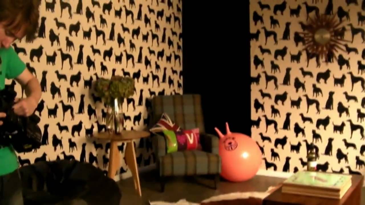 Laura McCree The energy is high - day1 - YouTube