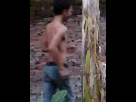 Goyang tembok wkwkwk