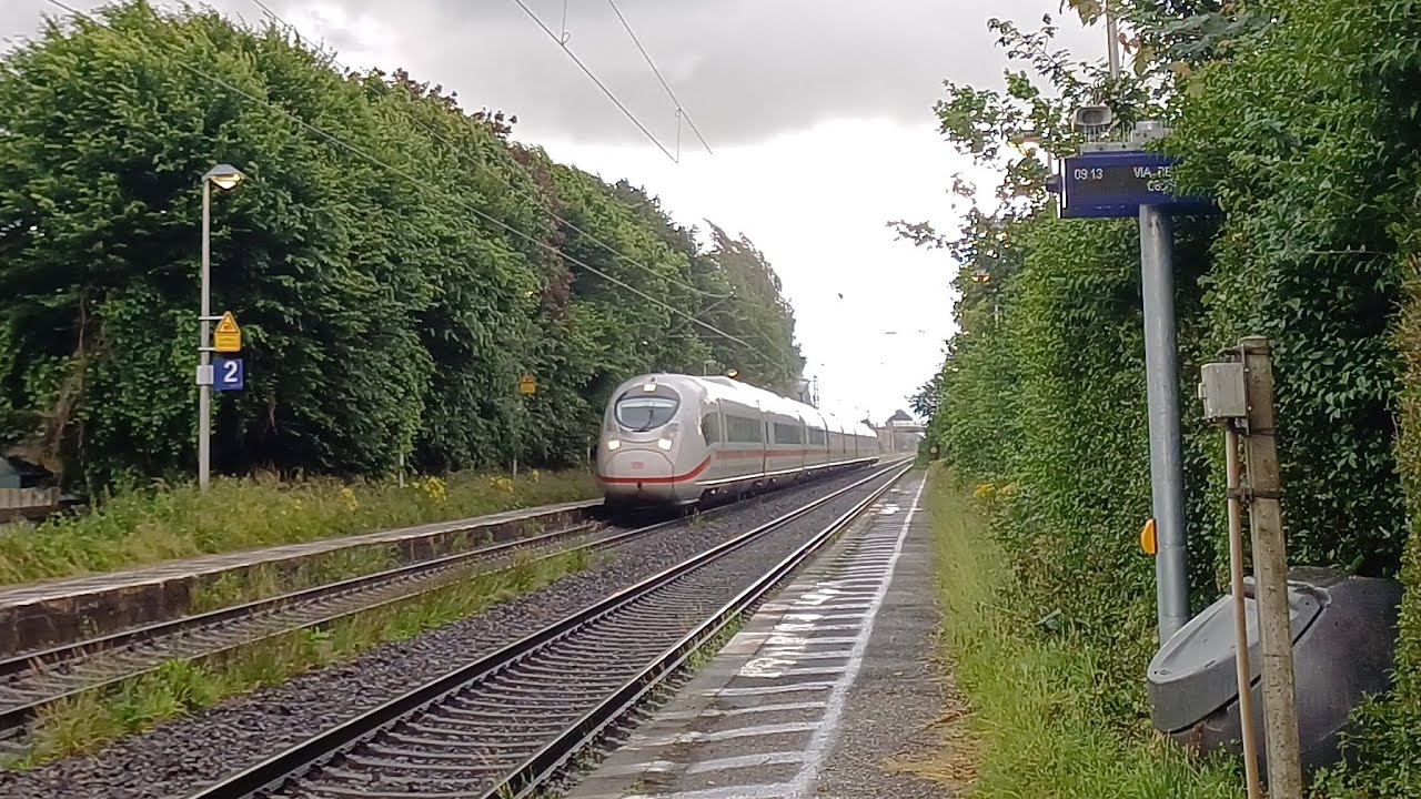 DB ICE3NEO 8020 met ICE 222 te Praest - YouTube