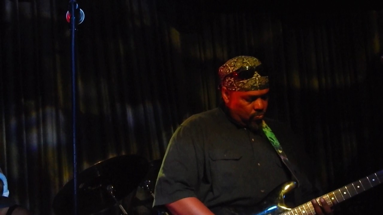 Maggot Brain performed by Mike Kidd Funkadelic Hampton with The Clones ...
