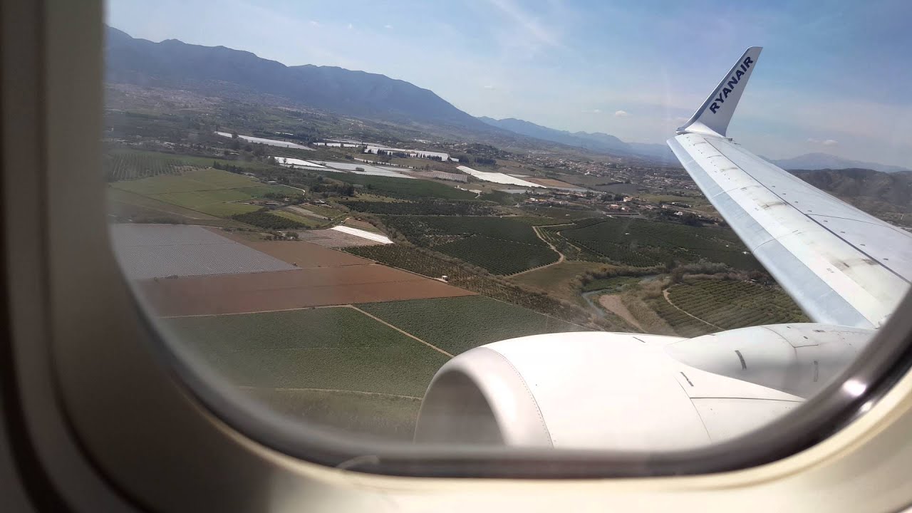 [4K] Ryanair Boeing 738 landing at Málaga Airport AGP - YouTube