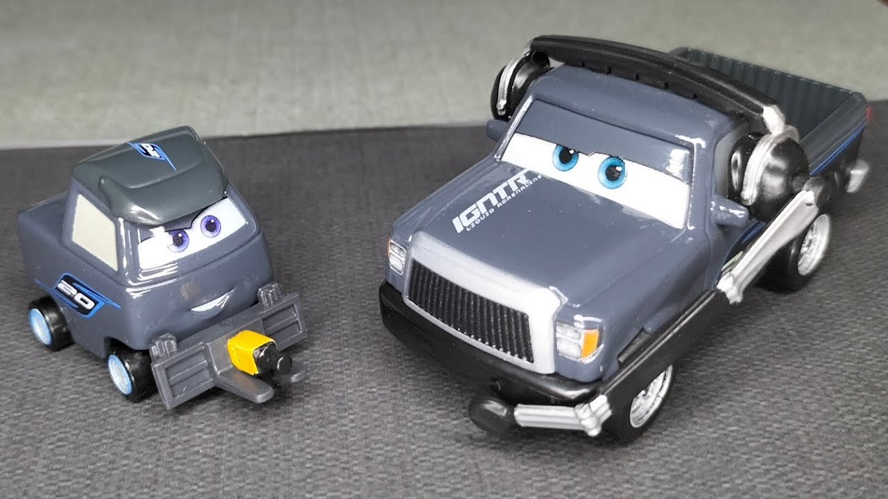 Mattel Disney Cars 3 Ray Reverham & Laura Spinwell (IGNTR 2-Pack ...