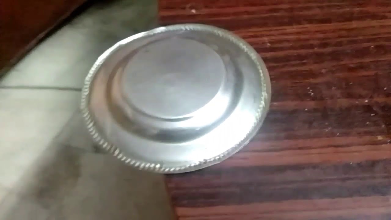 Unbalanced plate's lap dance - YouTube