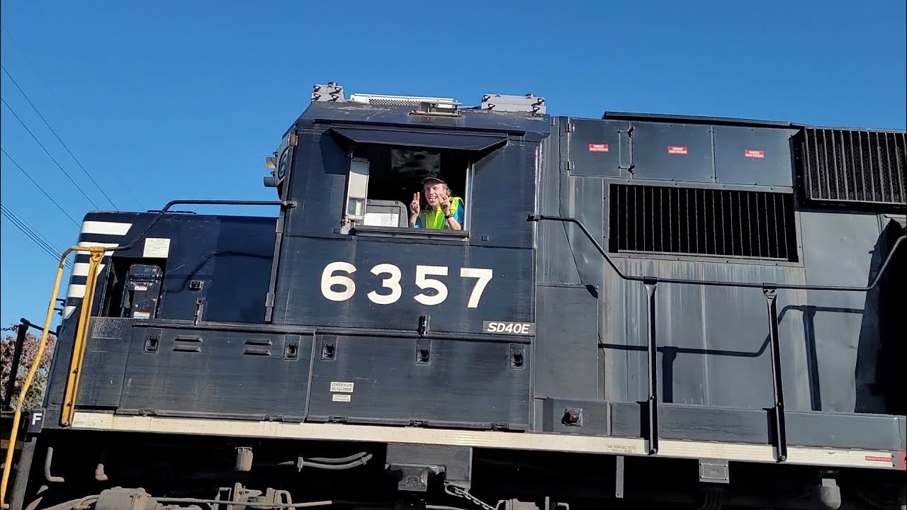 A Friendly Conductor On H34 At Mason Dixon Road - YouTube