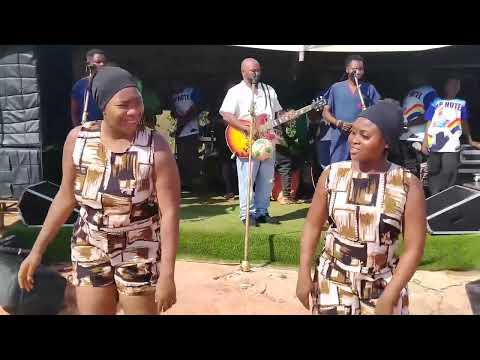 MONGO PACK aka Isoken 1 Latest Live On Stage track 1