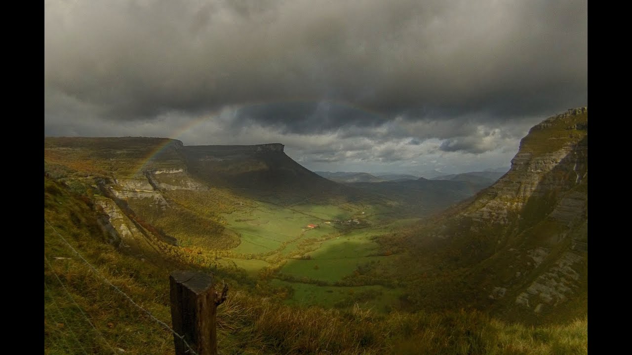 Bosques y cascadas del Valle de Mena- Nov 2019 - YouTube