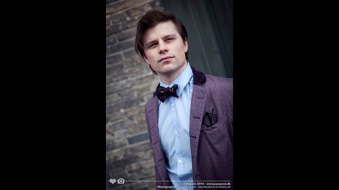 How to style the 11th doctors hair. - YouTube