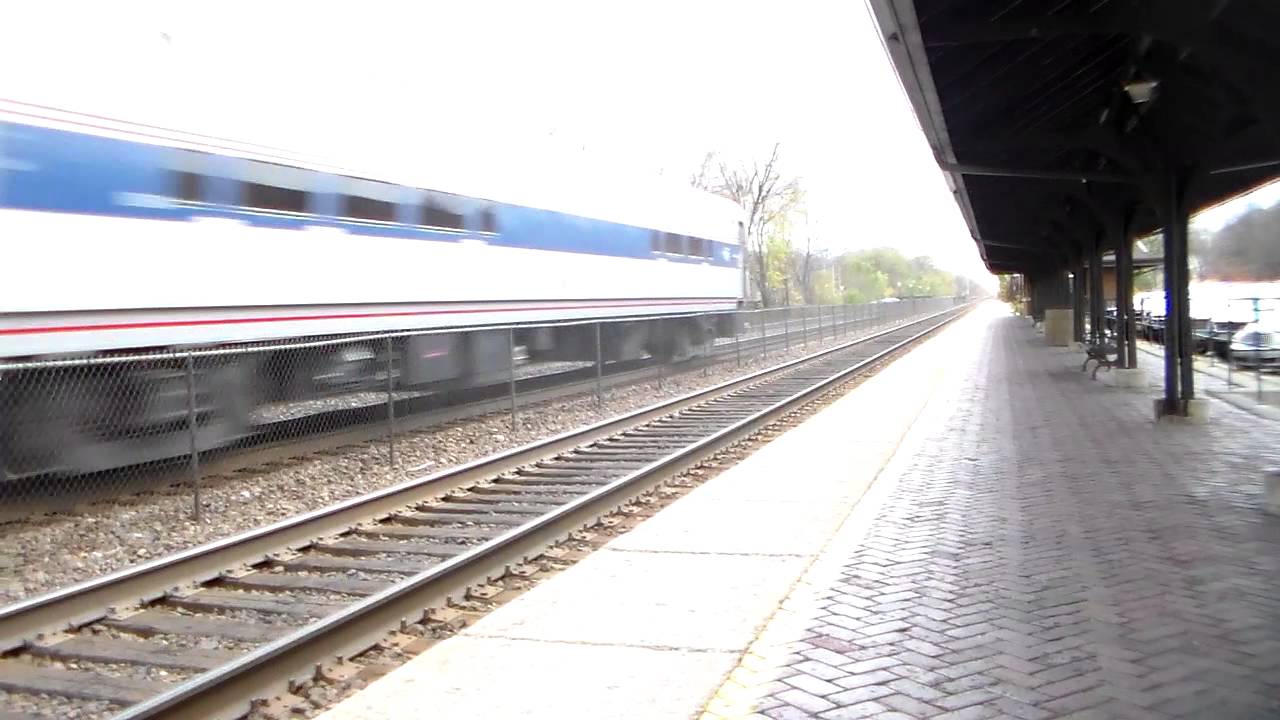 Amtrak 27 East With The Illinois Zephyr - YouTube