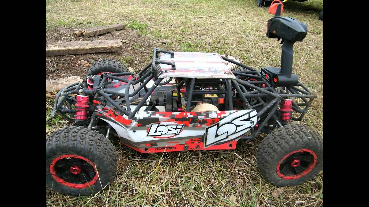 HPI Baja 5SC, HPI Baja 5B, Losi DBXL doing baby jumps - YouTube