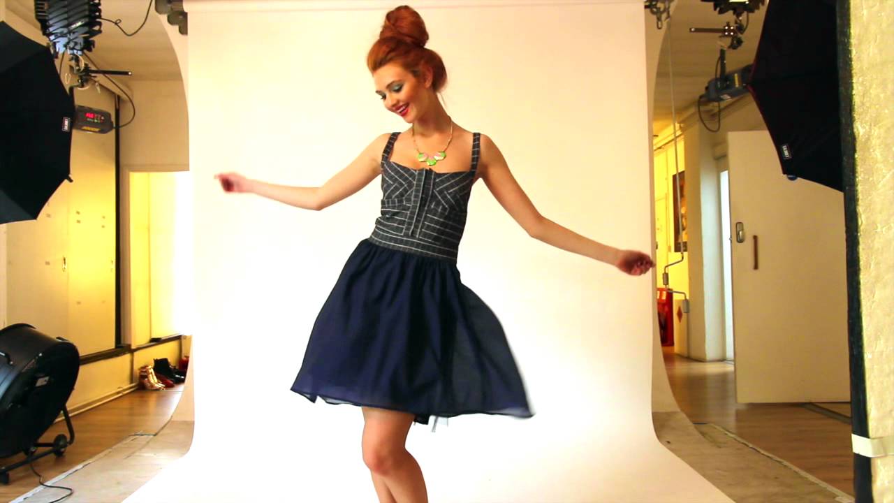 Tilly´s Tutu blue - YouTube