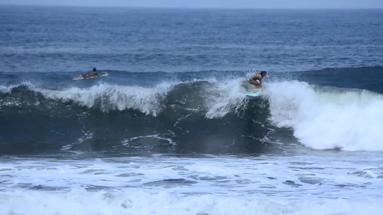Girls Surf Trip || Las Flores, El Salvador - YouTube