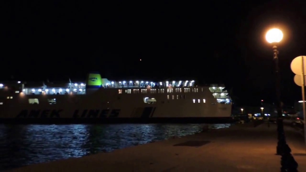 ΙΕΡΑΠΕΤΡΑ Λ στη Σύρο / IERAPETRA L at Syros isl. - ANEK Lines - YouTube