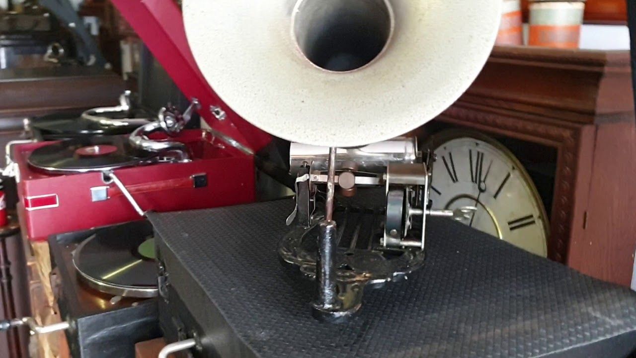 Puck Cylinder Phonograph Gramophone. 1895 to 1905. - YouTube