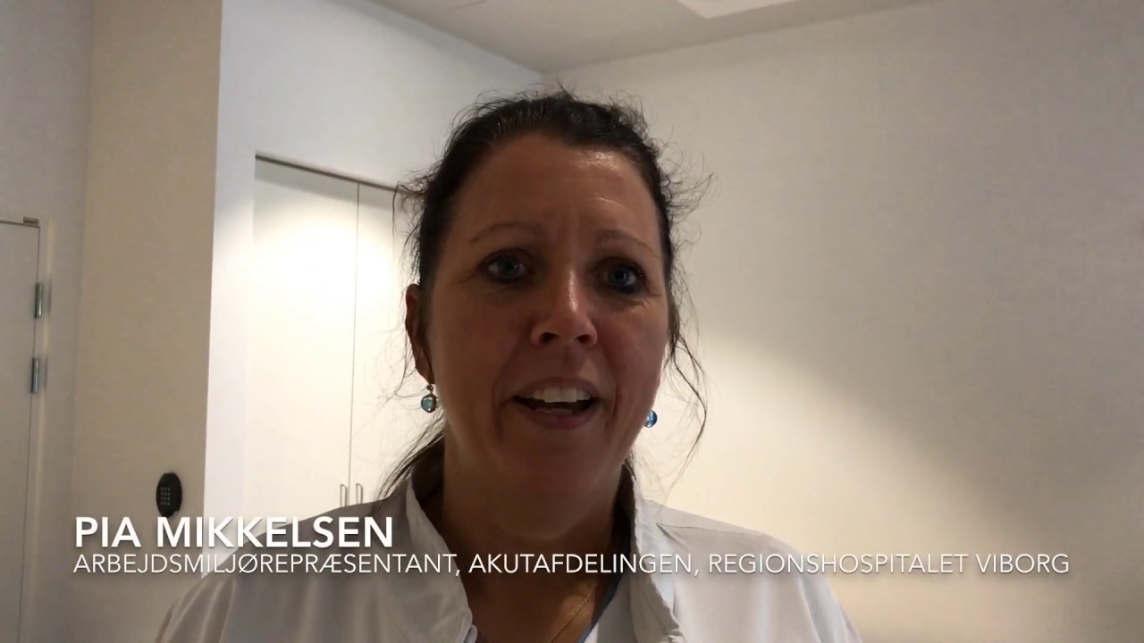 Pia Mikkelsen: Derfor er jeg AMR - YouTube