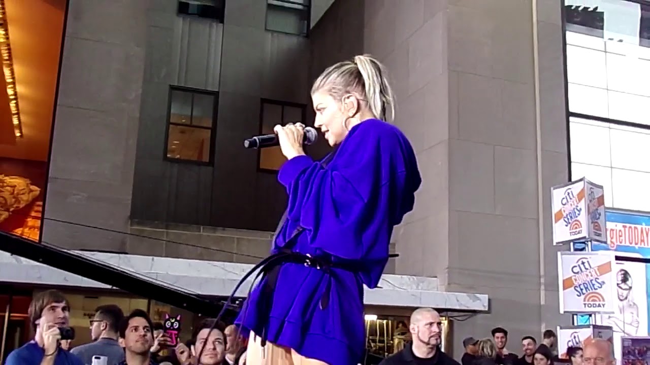 Fergie performs Fergalicious (Live Today Show Concert Series ...