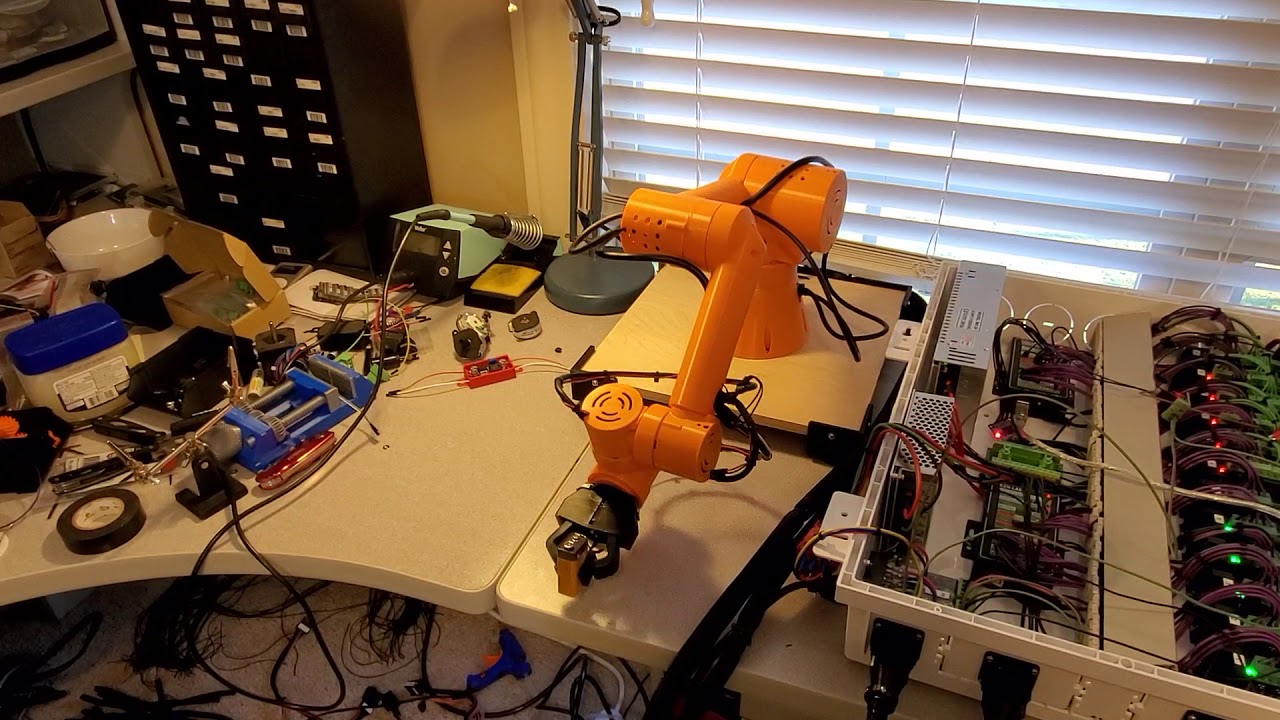 6DOF 3D Printed Robotic Arm Demonstration - YouTube