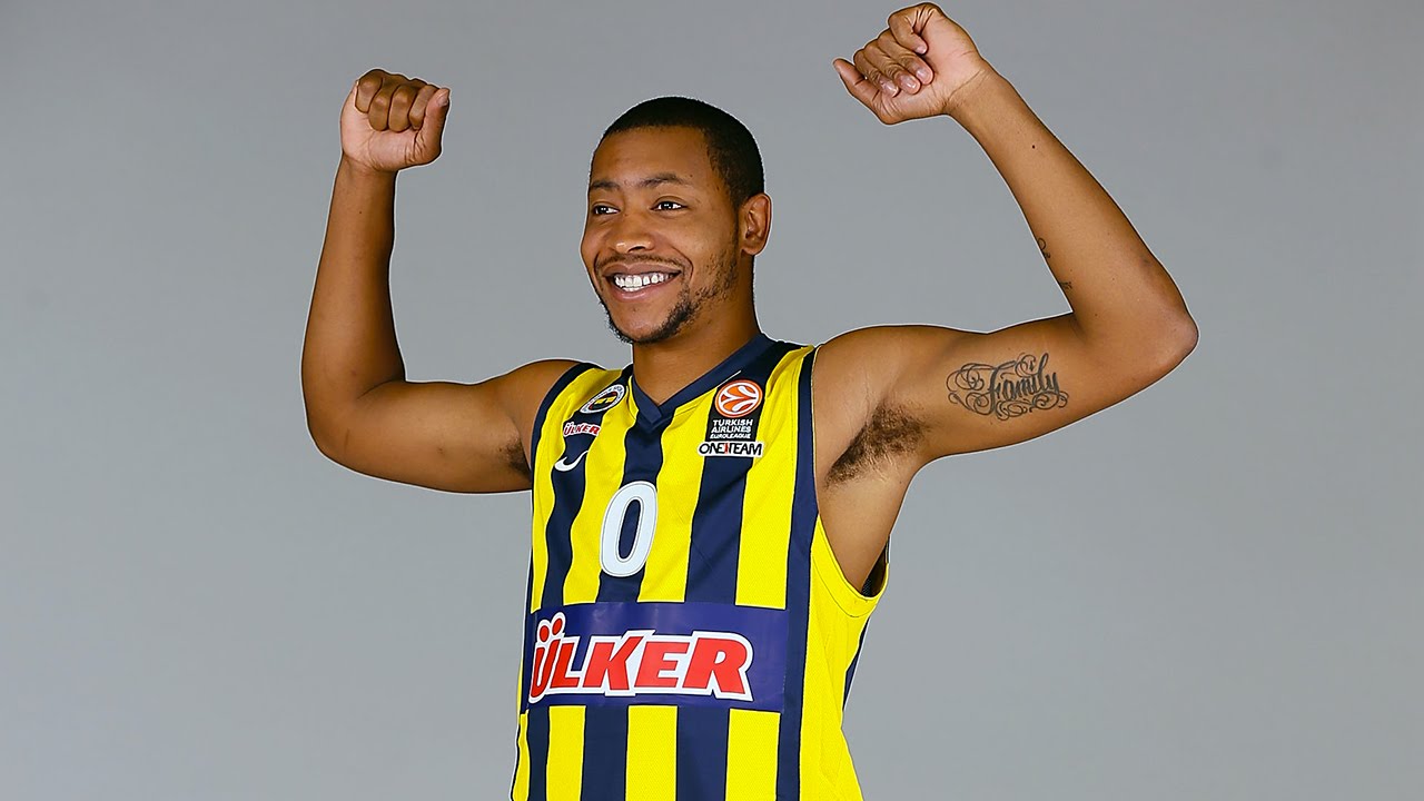 Andrew Goudelock Top 5 Plays - YouTube