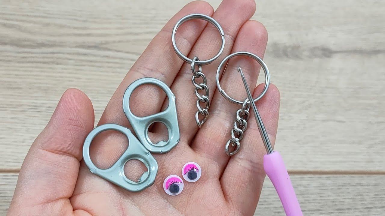 Have you ever seen such a sweet keychain 💥👌 - YouTube