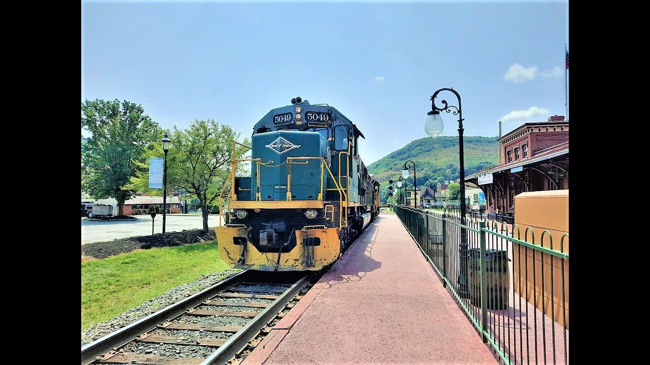 Very Very Busy day On the Reading & northern railroad from Port Clinton ...