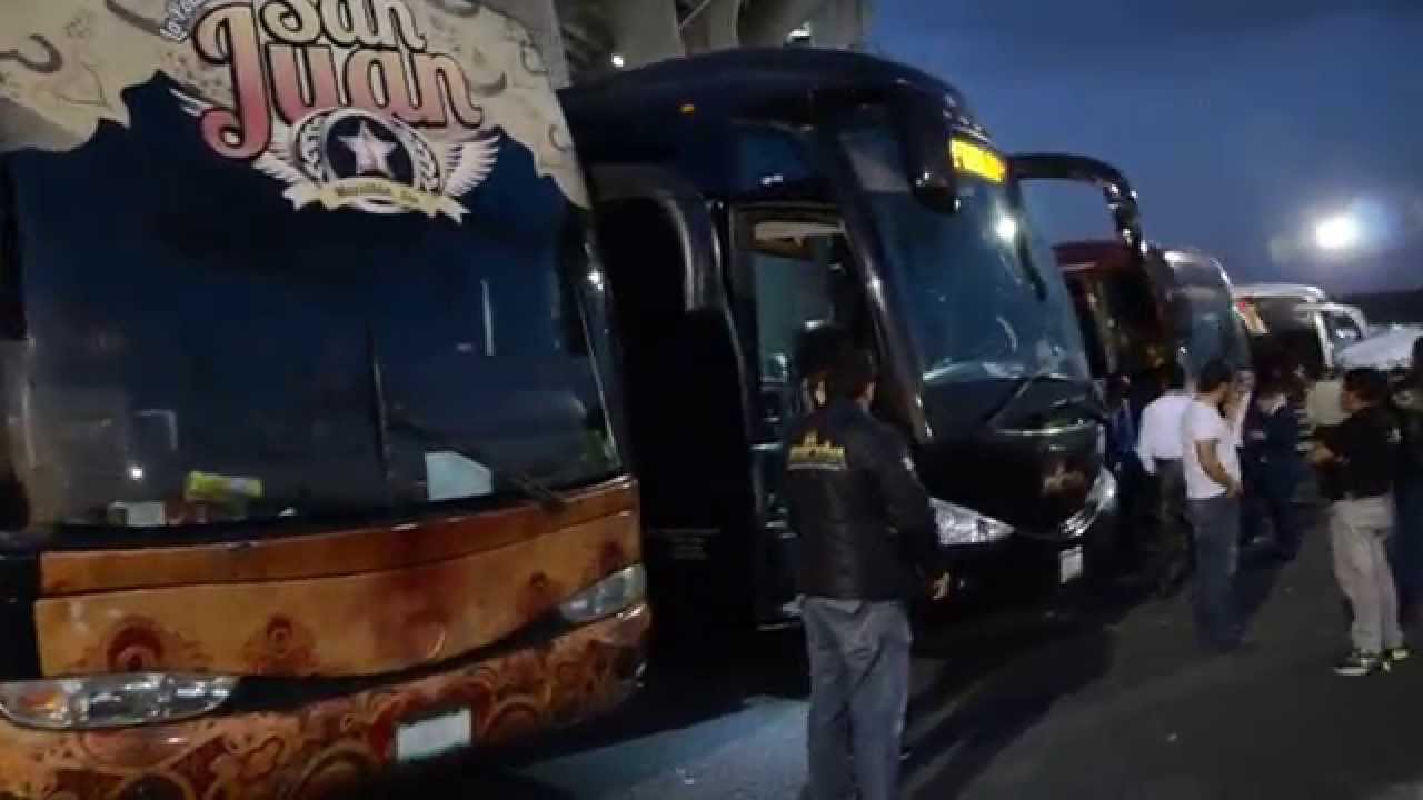 Autobuses de Bandas en la Fiesta de la Radio Ke Buena 2014 - YouTube