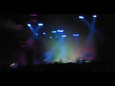 100 gecs - 757 (live 3ds footage) - YouTube