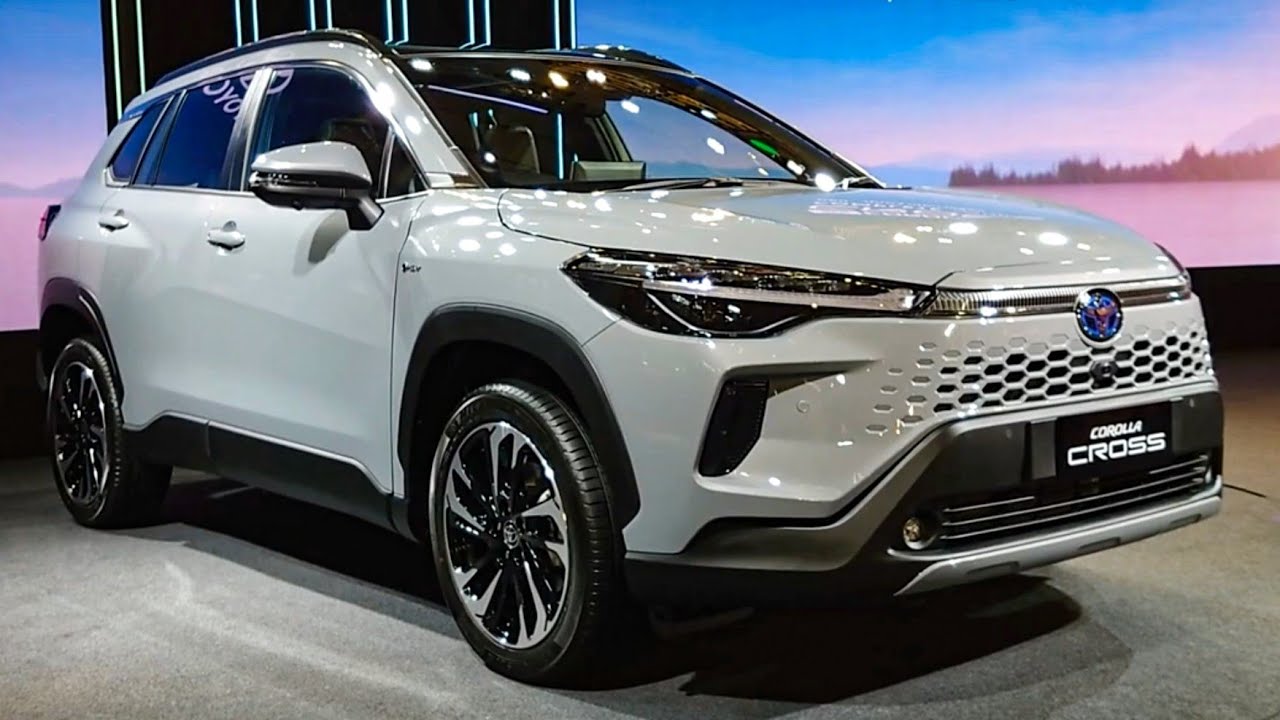New 2025 Toyota Corolla Cross Facelift | Exterior and Interior - YouTube