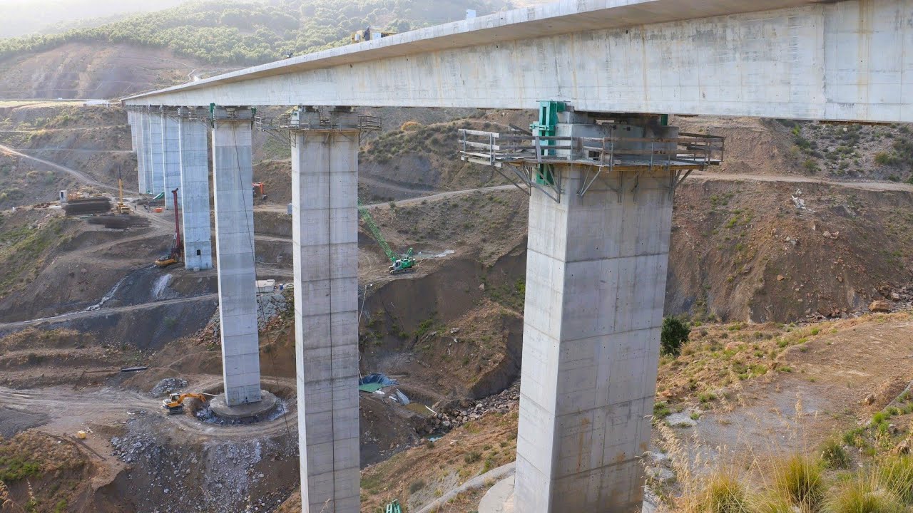شاهدو زيارة الوالي إلى ورشة اضخم جسر في ولاية ميلة NEW OUED MNAR BRIDGE ...
