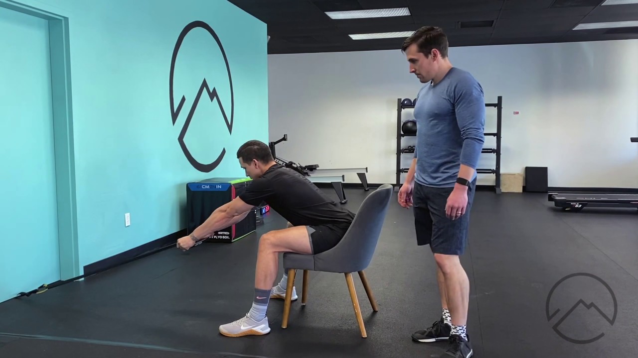 Band Seated Reach & Row - YouTube