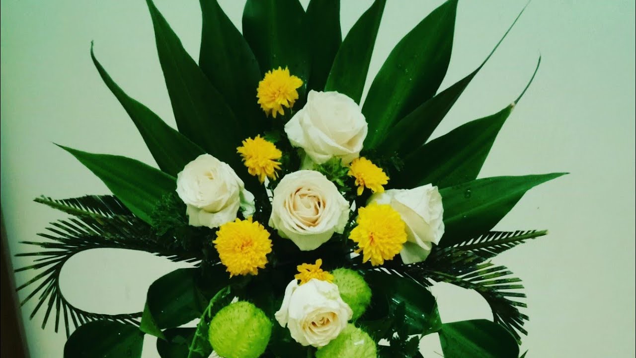 MERANGKAI BUNGA MAWAR DAN BUNGA BALON - YouTube