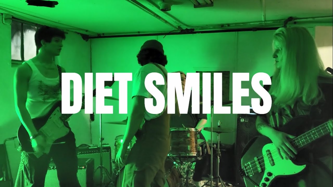 Diet Smiles // Swarmyard // 03-25-25 - YouTube