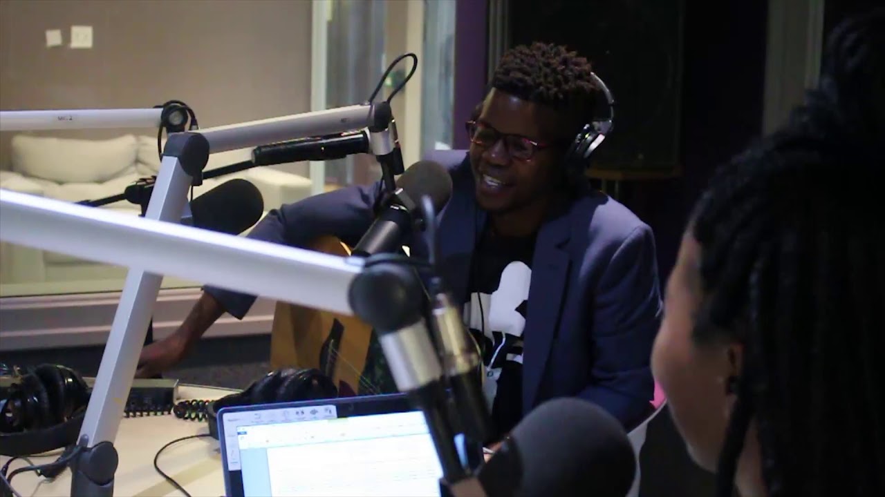 OneSpared - Legae Lame ( Live performance @ Gabz FM) - YouTube